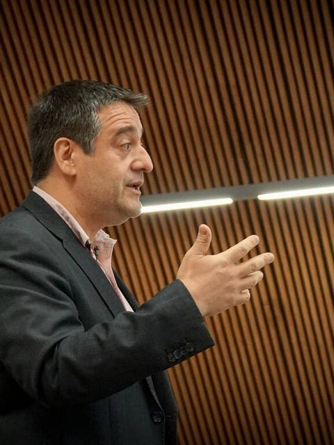 Universidades en consorcio visitan centro de innovación vitivinícola